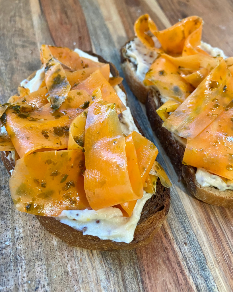 CARROT LOX TOAST WITH SWEET MUSTARD CREAM CHEESE - Olive You So Matcha