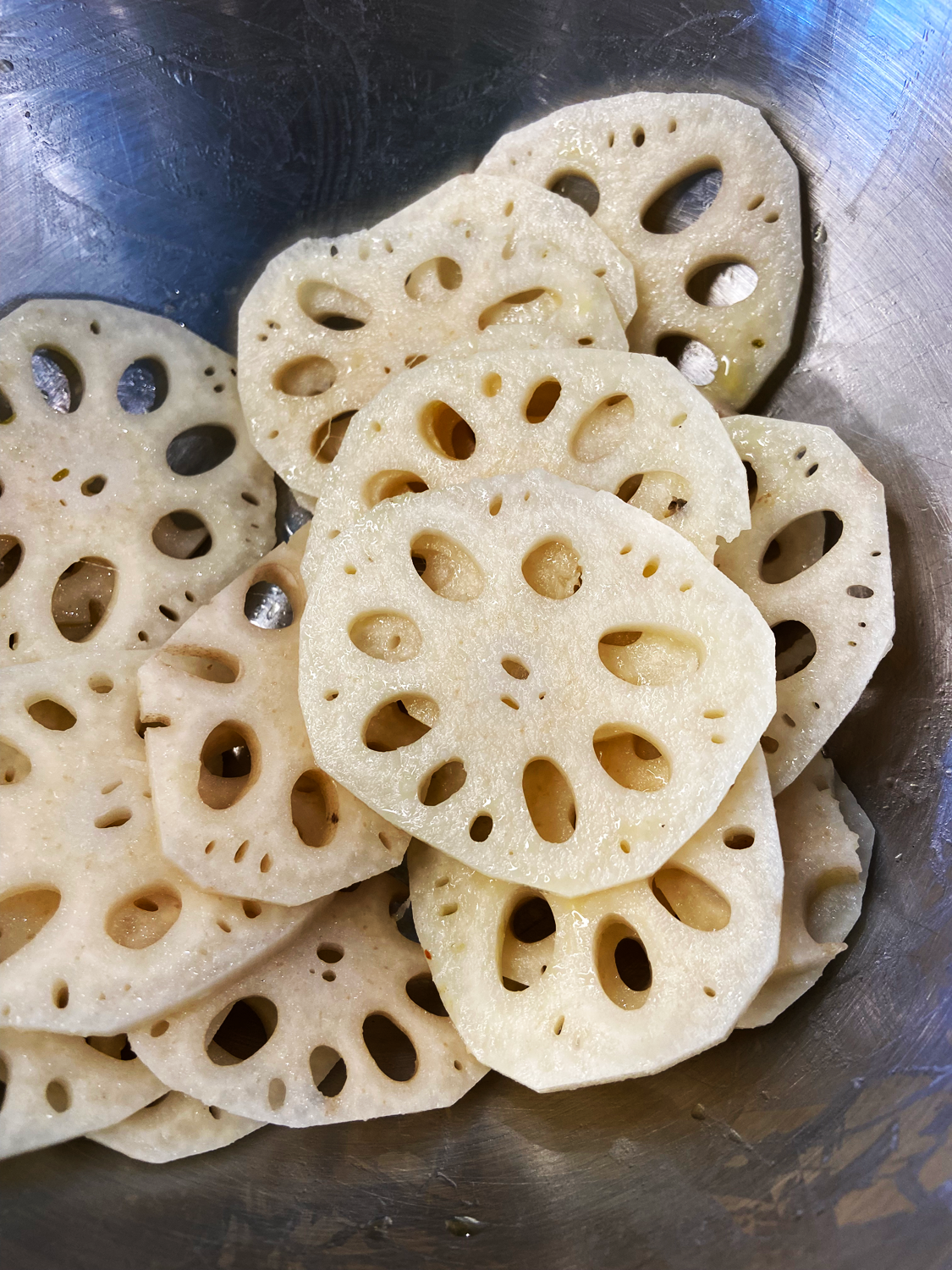 Air Fried Lotus Root : with garlic ginger sauce - Olive You So Matcha