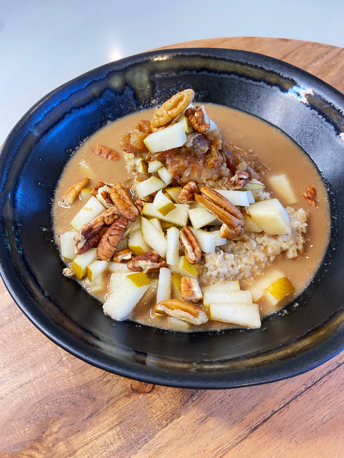 Chai Latte Steel Cut Oats with pecans and pear - Olive You So Matcha